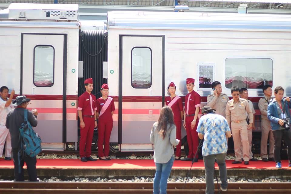 No more rusty rails: Officials reveal photos of new, shiny trains ...