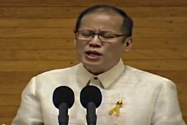 PNoy 'too busy' to do MRT Challenge | Coconuts