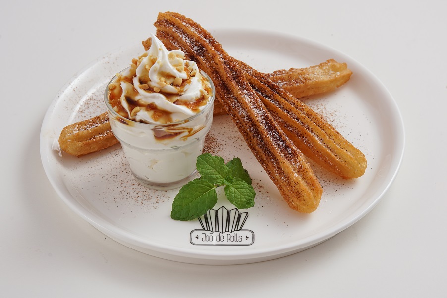 Deep-Fried Delights: Hong Kong's first 'churro house' opens in Tsim Sha ...