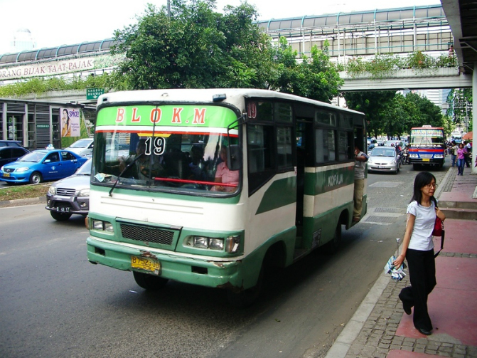 34 Kopaja and Metro Mini buses ticketed for not reducing fares despite ...