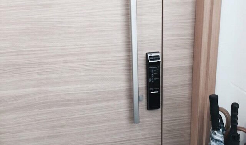 Jover Chew locks his wife out apartment, police called in to mediate ...