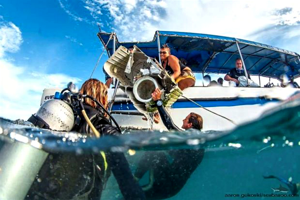 Divers, volunteers fish two washing machines out of Kota Kinabalu reefs ...