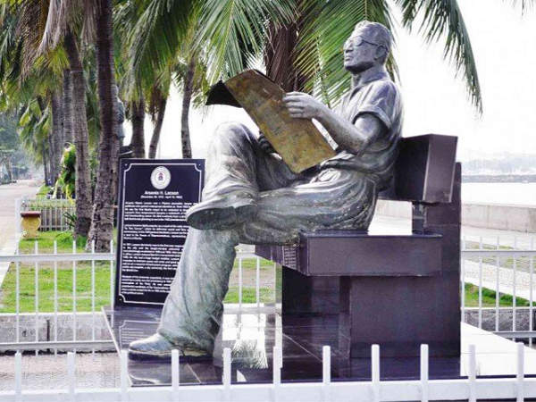 Statue of the late Manila Mayor Arsenio Lacson restored | Coconuts