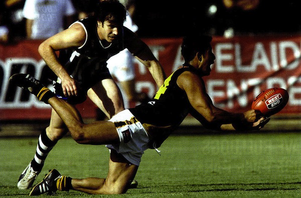 Sudjai Cook: First Thai to play in AFL | Coconuts