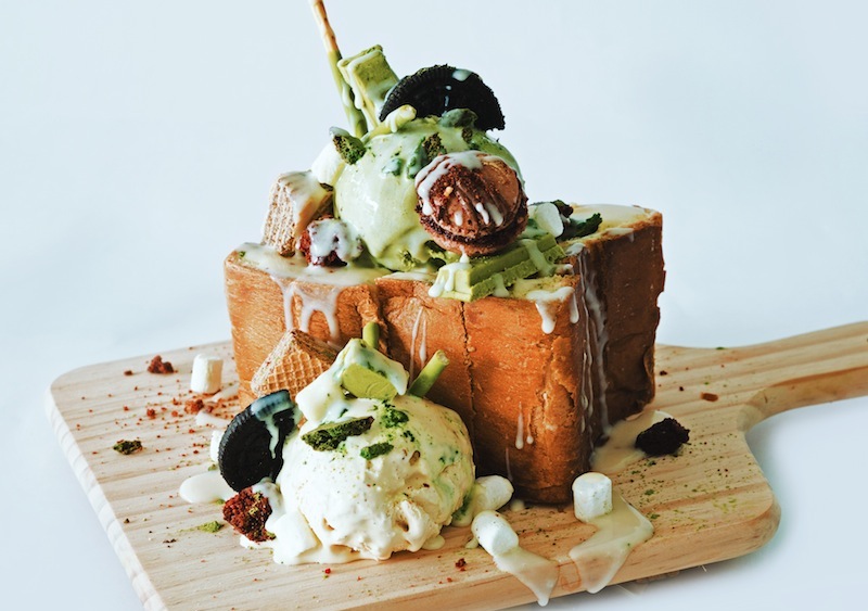 Abandon your diet for ice cream toasts, waffles and cakes at new ...