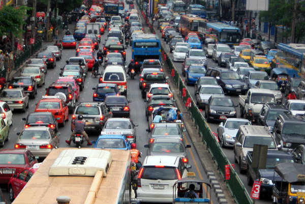 Spare the Clunkers: Police backtrack on old car ban | Coconuts