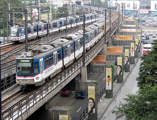 MRT 3 management assures safety of trains | Coconuts