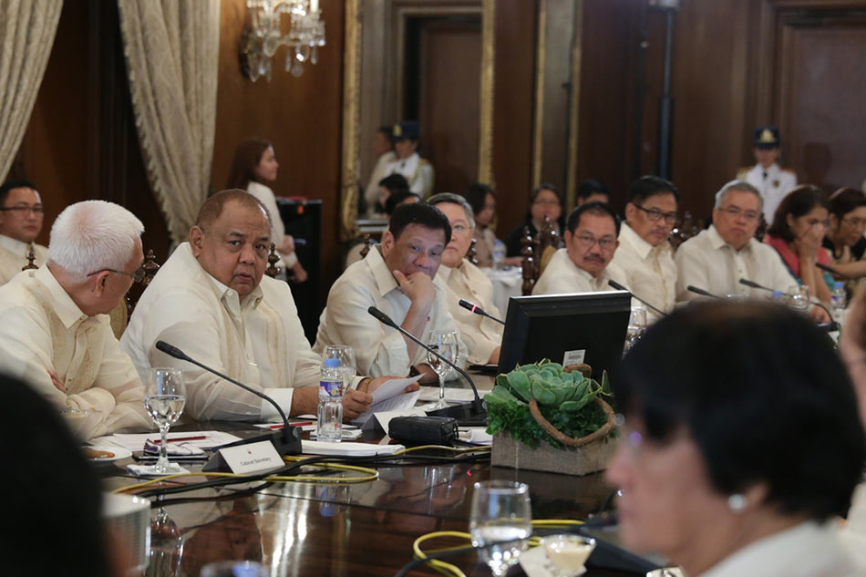 Duterte Admin Keeps Very Good Satisfaction Rating Survey Coconuts