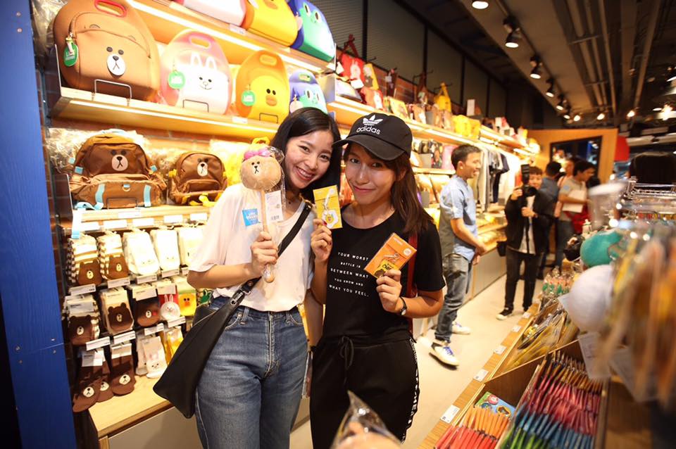 LINE store opens today in Bangkok, LINE theme park set for December ...