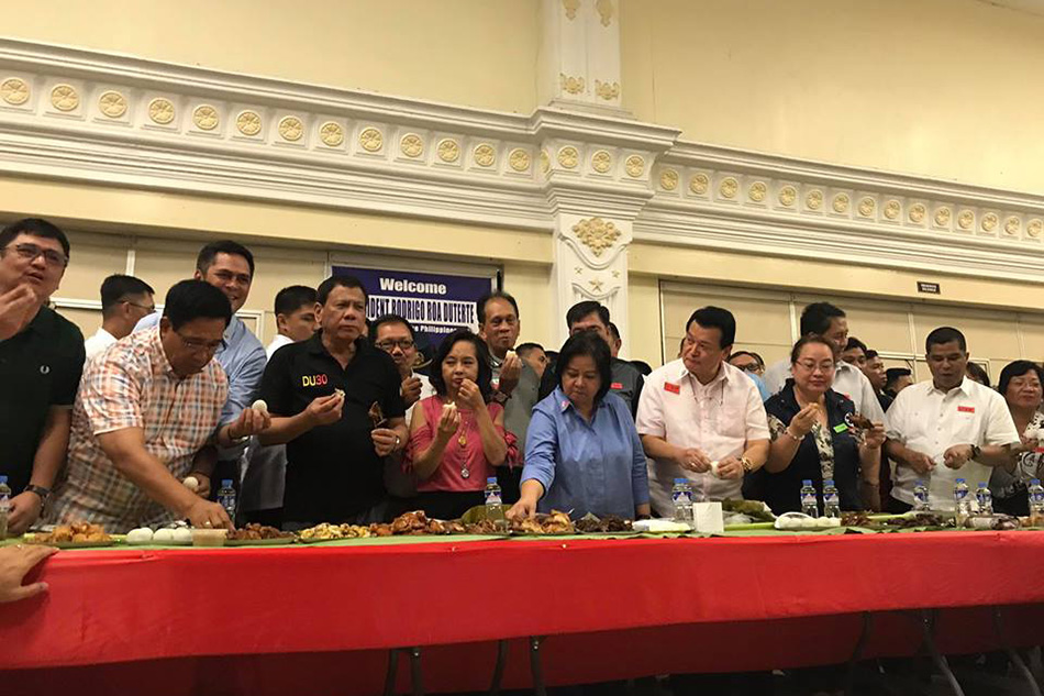 Duterte, former president Arroyo, eat chicken from bird flu-affected ...