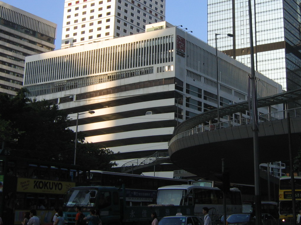 Senior Hong Kong anti-triad officer charged with taking bribes ...