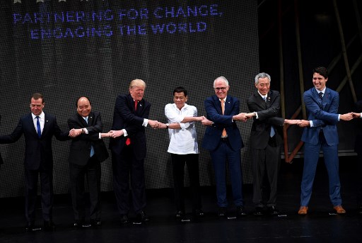 D’oh-30? Famous Duterte-Trump ASEAN handshake featured on ‘The Simpsons ...
