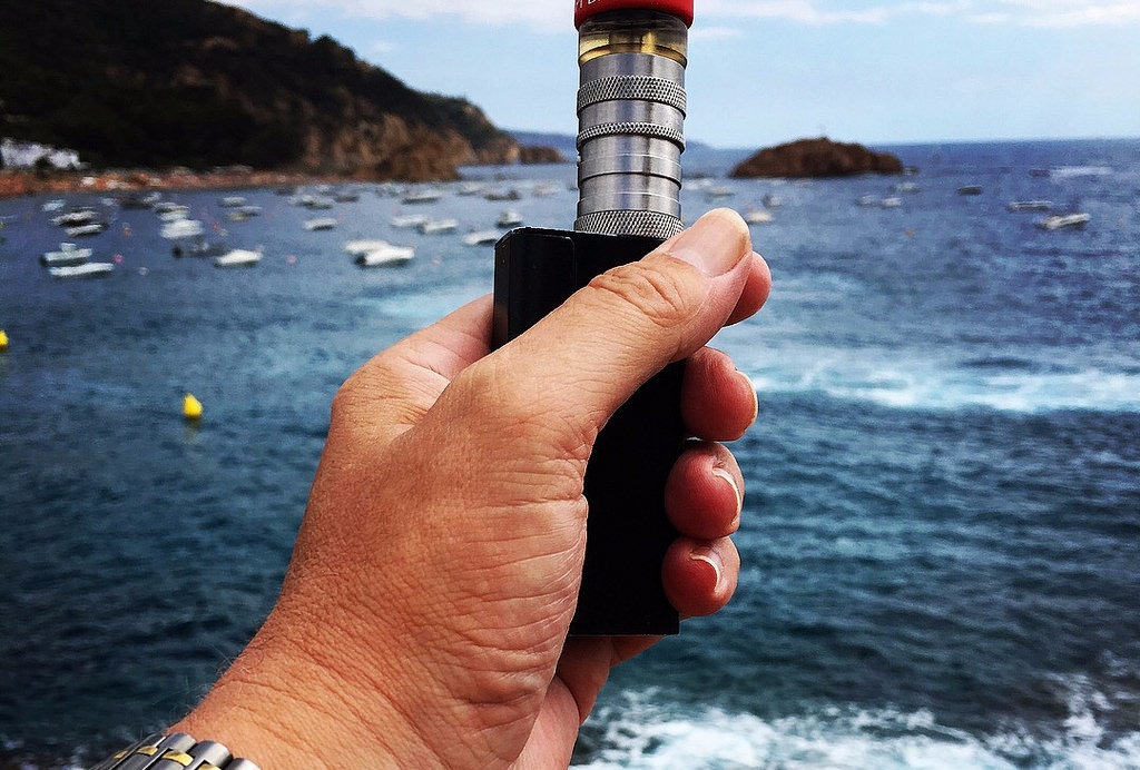 Vapes included in Thailand's beach smoking ban | Coconuts