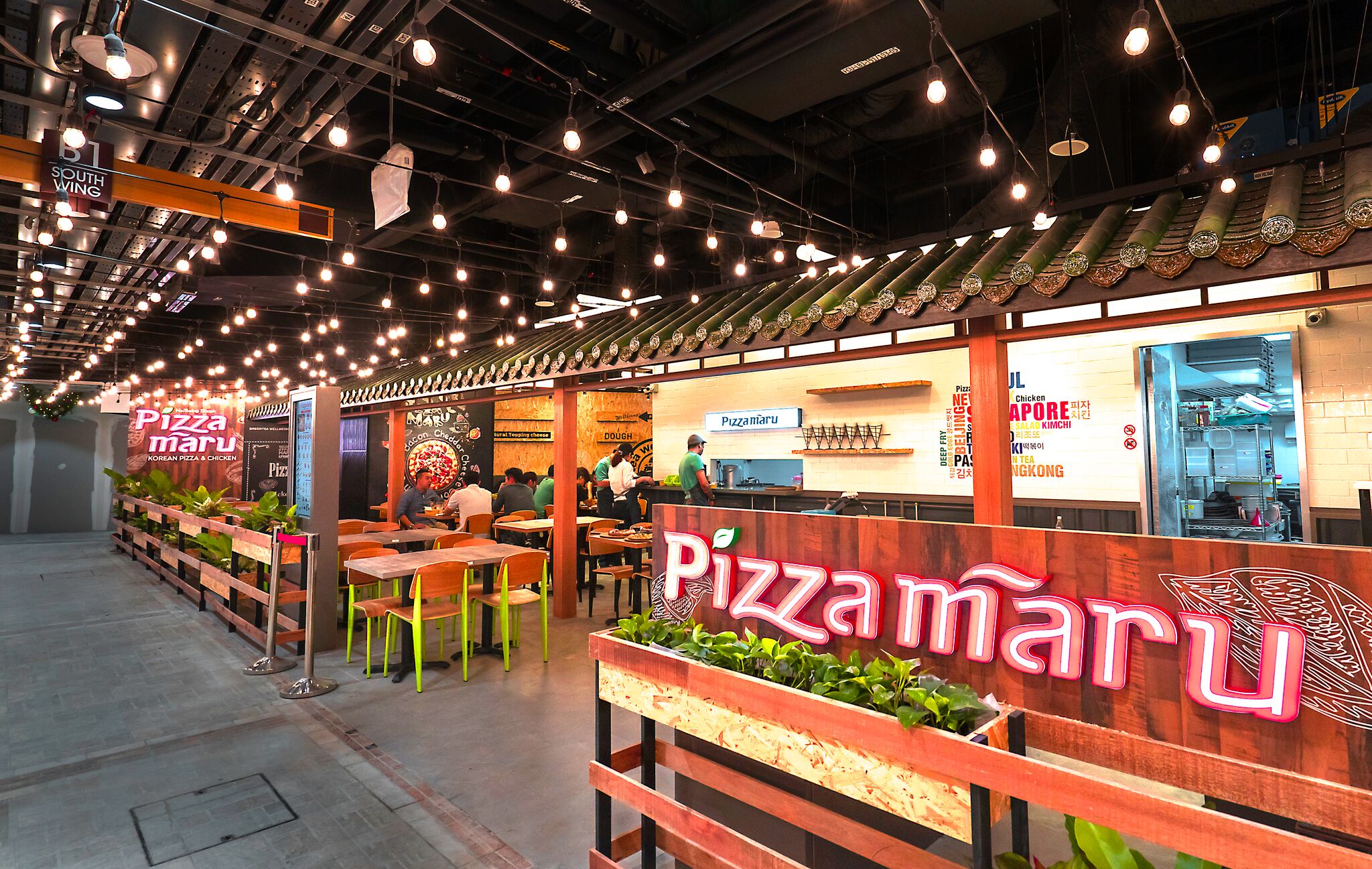 Korean pizza chain Pizza Maru brings green tea dough, Chicago deep dish ...