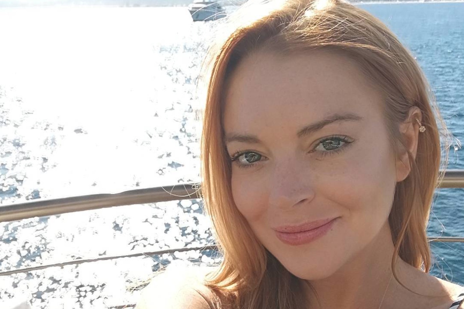 Lindsay Lohan bitten by snake while vacationing in Phuket | Coconuts