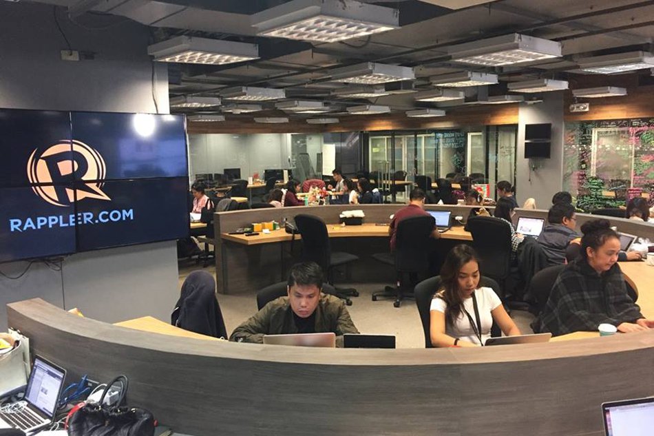 Presidential spokesperson tells Rappler reporters they can continue as ...