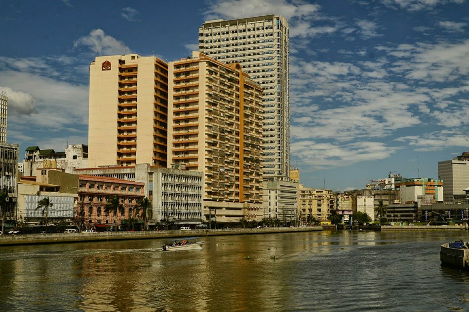 Donate your plastic bottles to revive the Pasig River | Coconuts