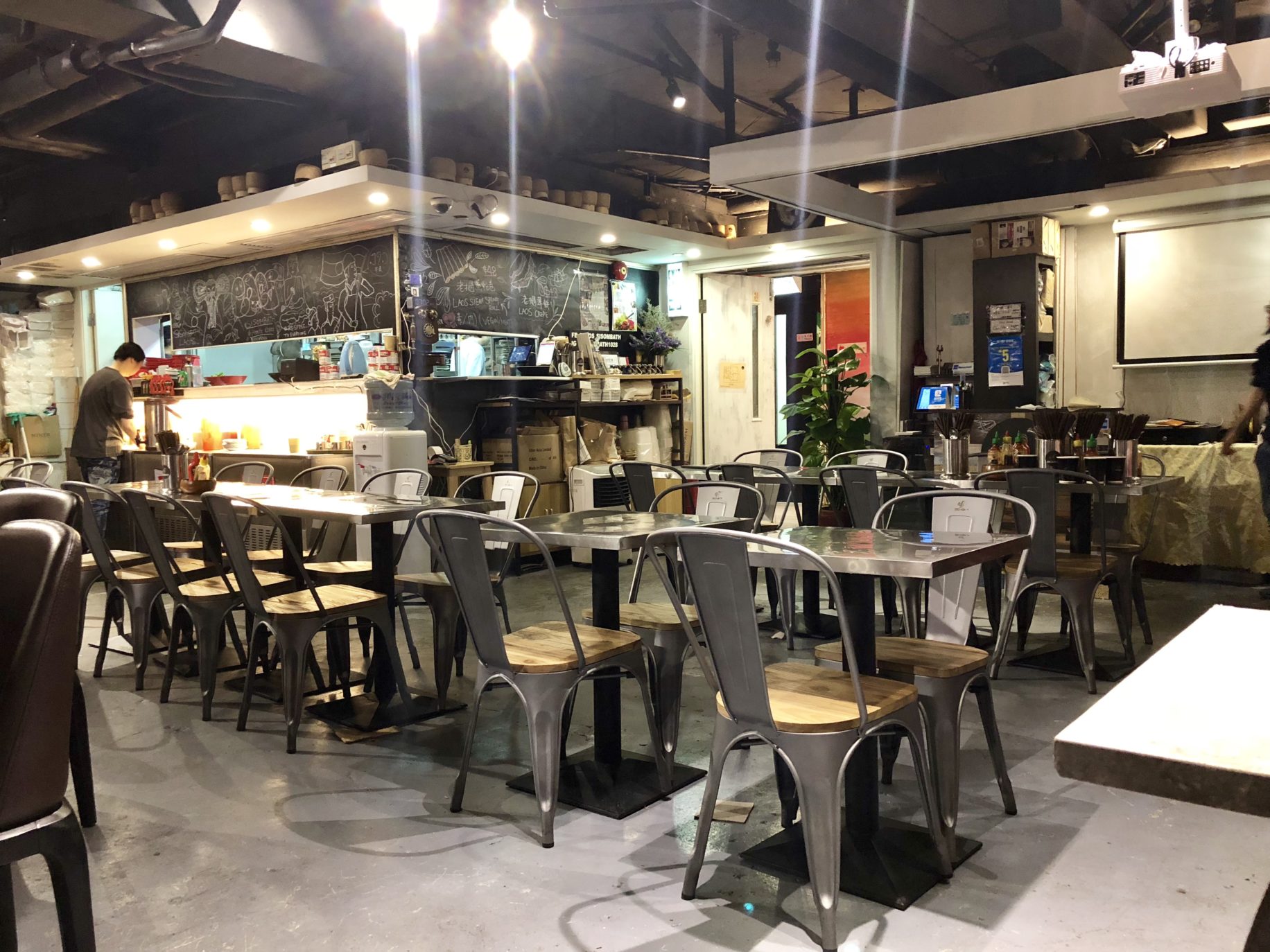 The Hungry Lawyer: Laos Sisombath, a slice of the Lao countryside in ...