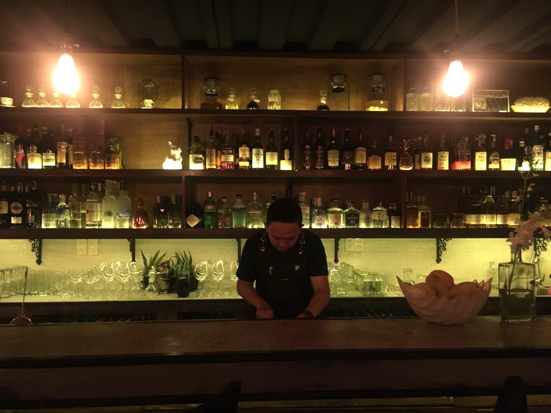 Run Rabbit Run: New 'neighborhood bar' serves up cocktails co-created ...