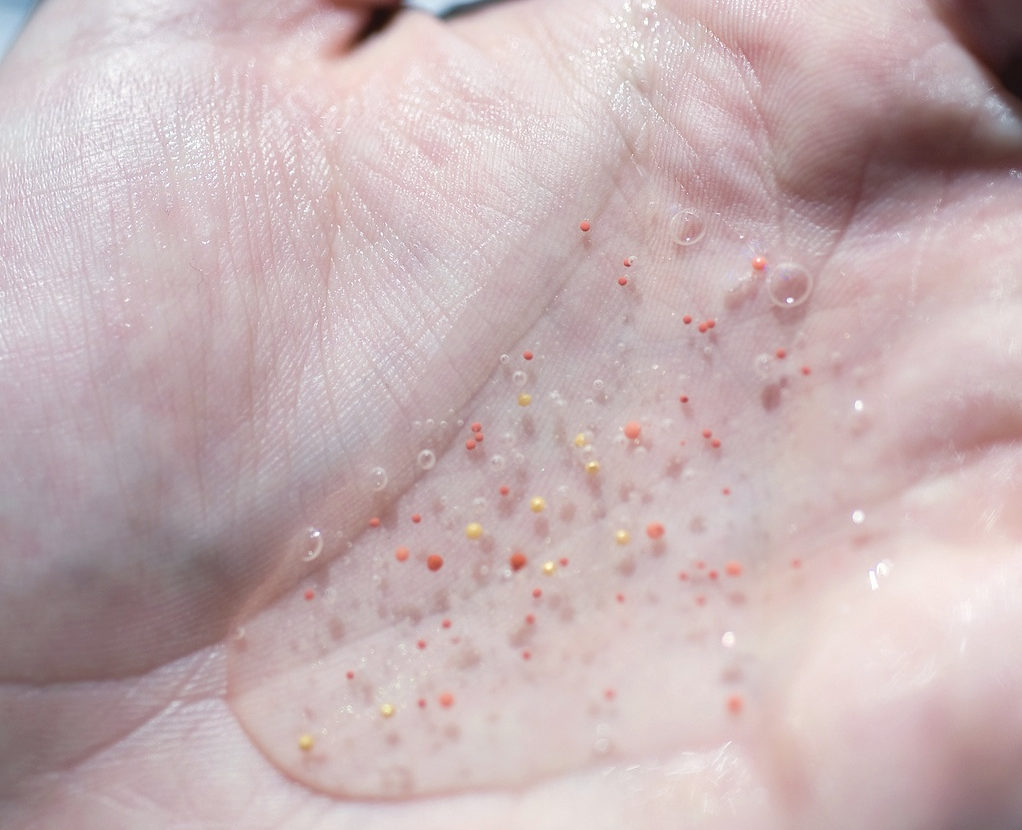 Hong Kong's oceans are full of plastic microbeads | Coconuts