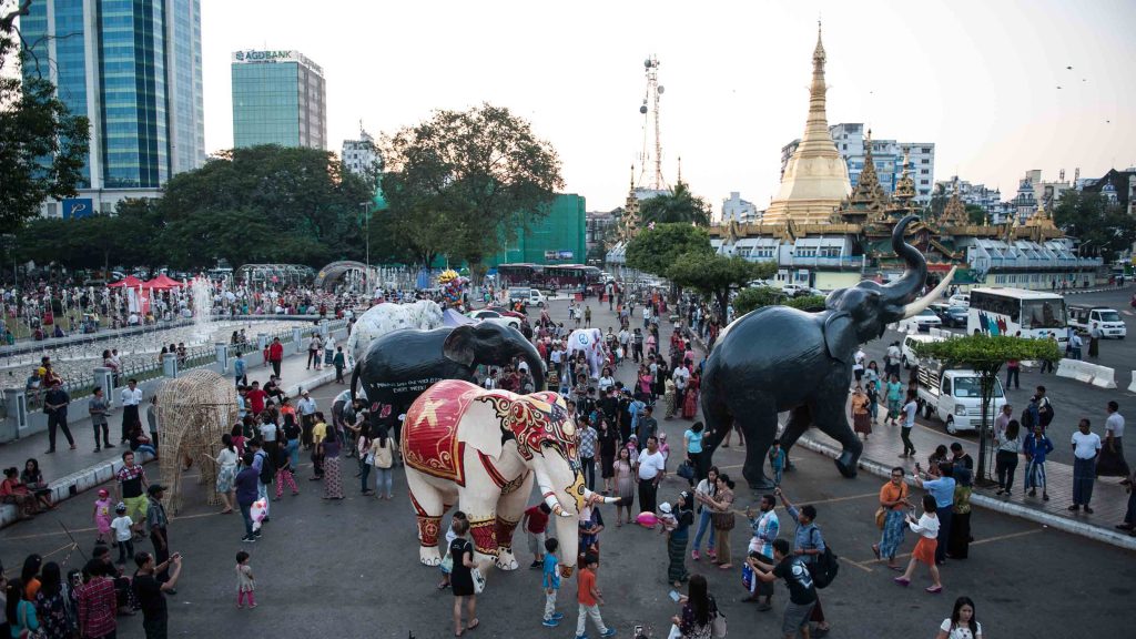 Yangon elephant sculpture sets Guinness World Record | Coconuts