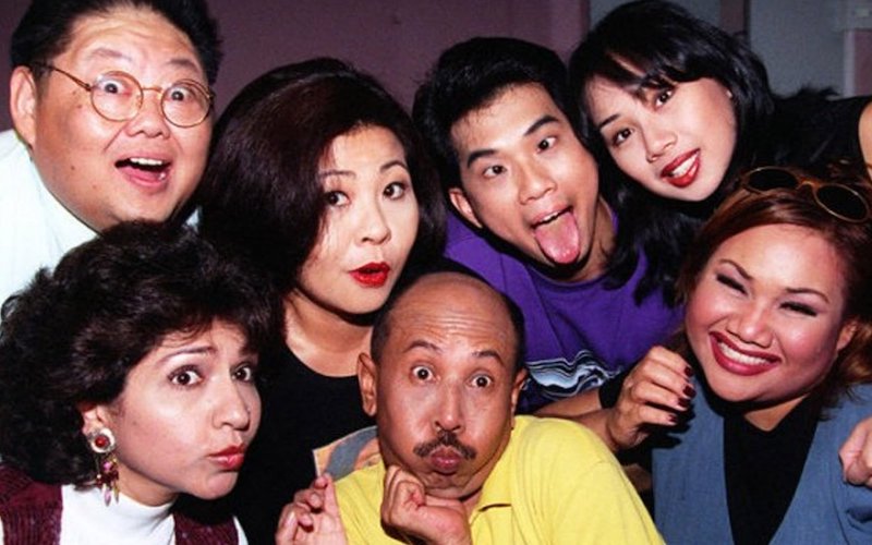 Tributes pour in from both sides of causeway for ‘Under One Roof’ star ...