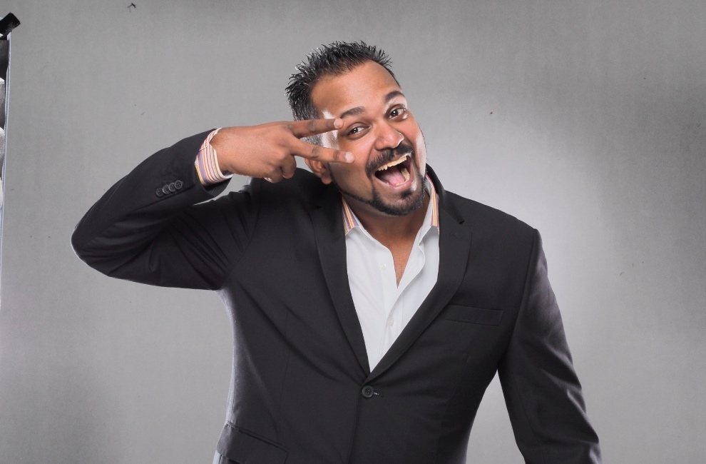 Good Vibes Only: Andrew Netto is back on the mic at The Joke Factory ...