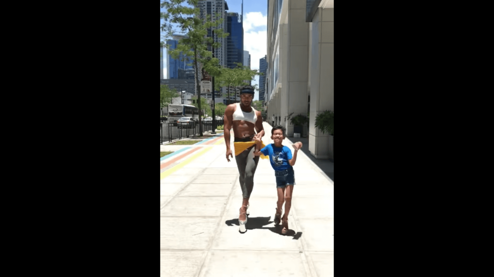 'King of the Catwalk' Sinon Loresca struts with viral 'sugar walk' boy ...