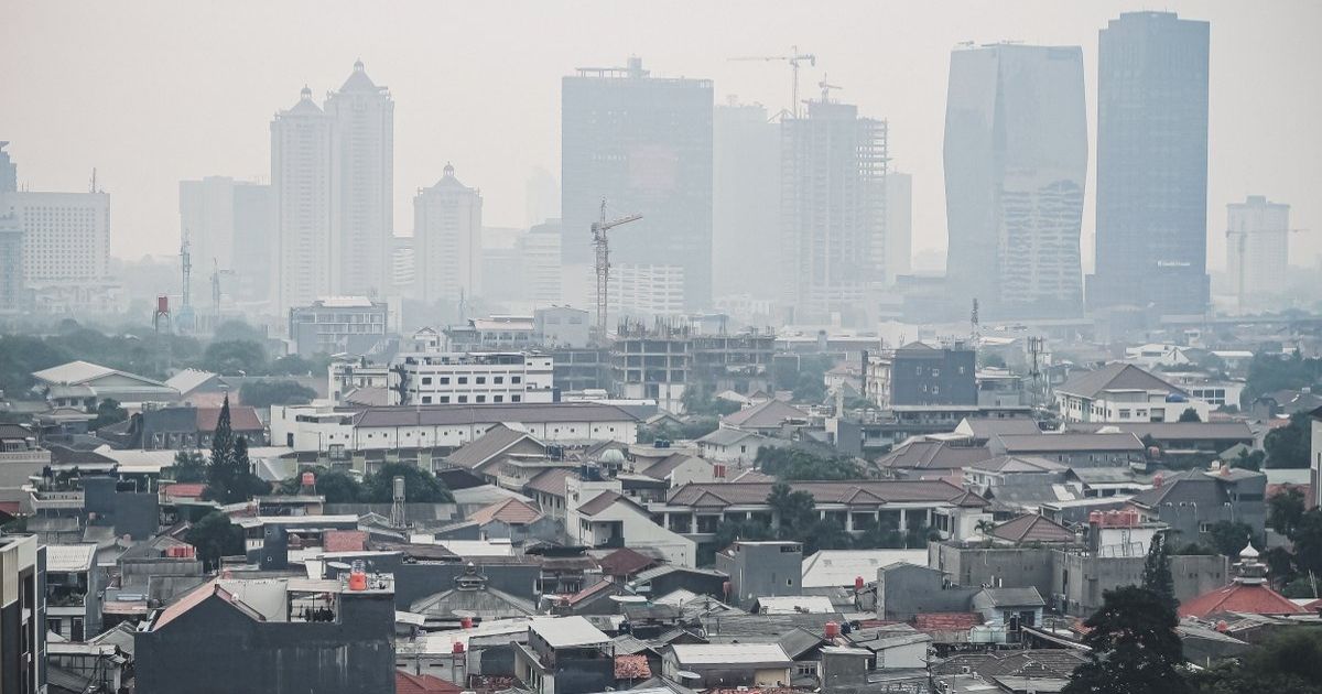 Say smog! Jakartans share their air pollution photos on Twitter with # ...