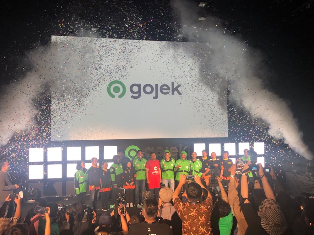 Hit or miss? Go-Jek drops iconic logo for one that represents all of ...