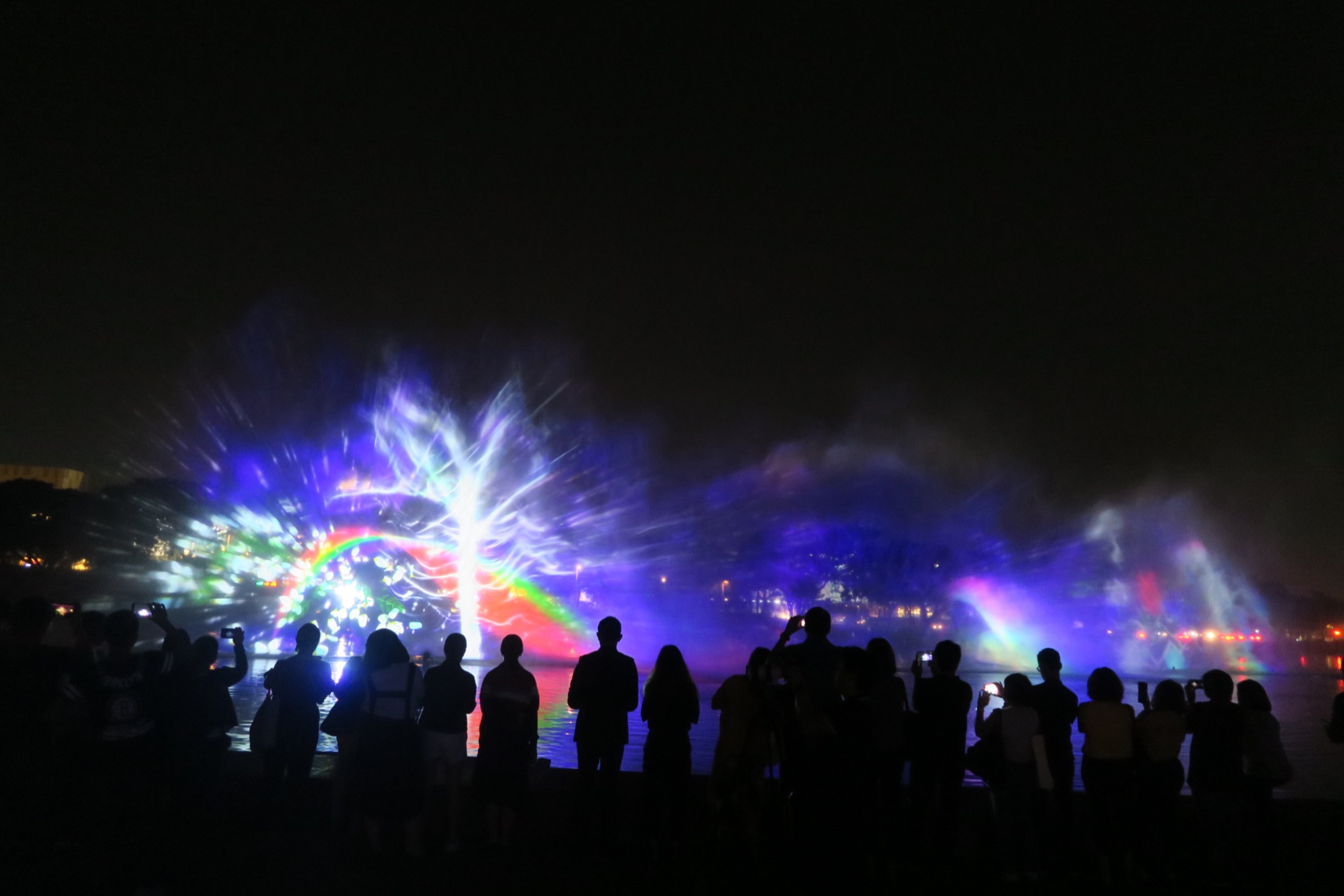 Making a Splash: Free interactive water show opens in Laguna's Nuvali ...