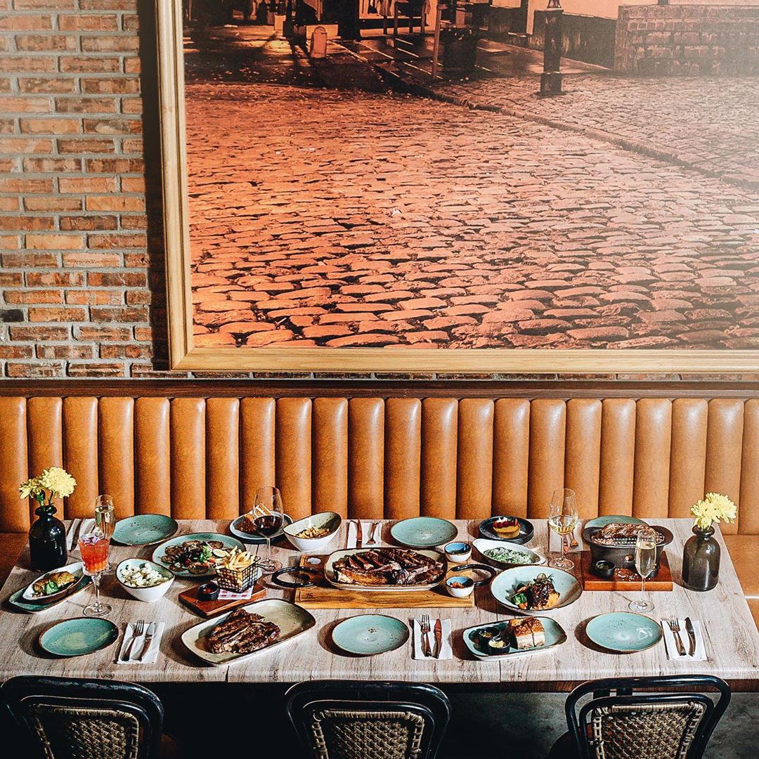 Argentinian brunch and dinner | Hotel buffets | Traditional Christmas ...