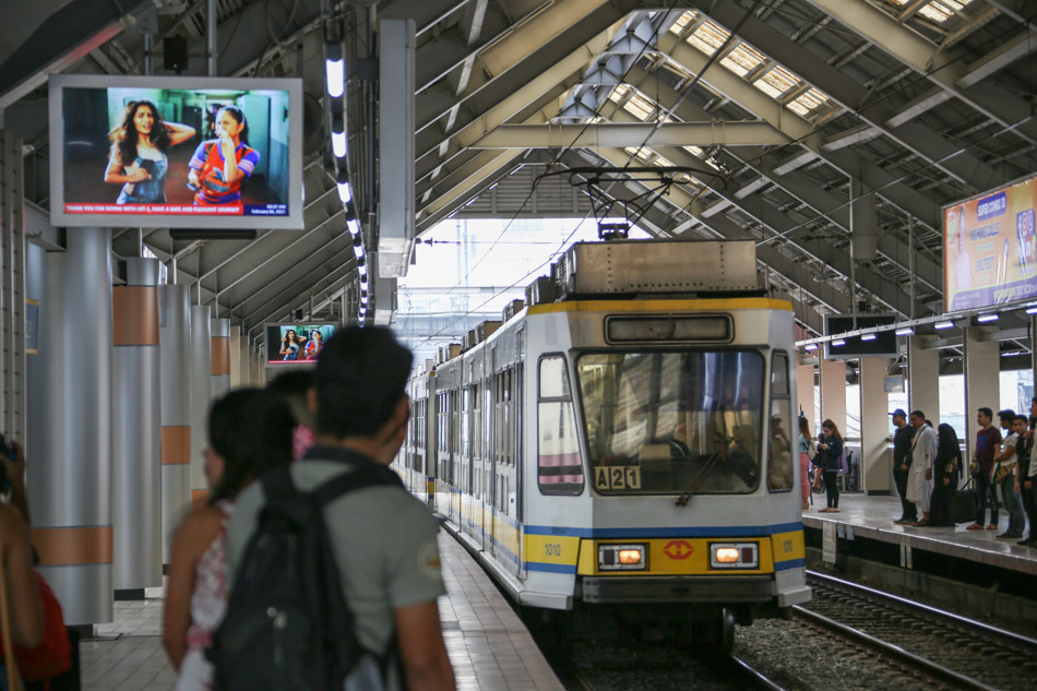Passenger faints on LRT-1's rails, grinding operations to halt for 24 ...