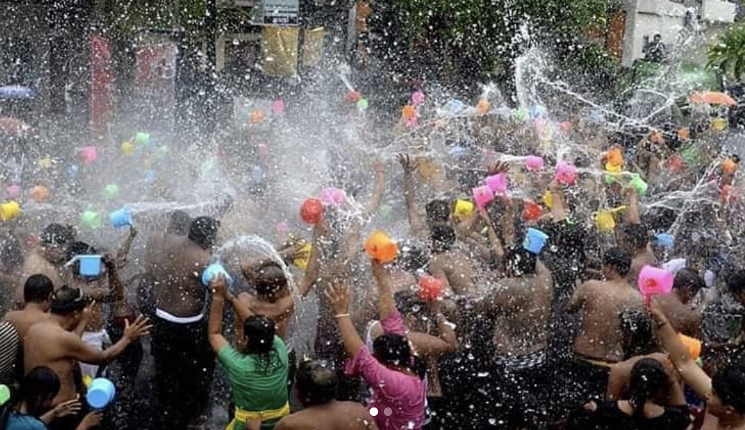 Residents of Bali’s Suwat village welcomes new year with water festival ...