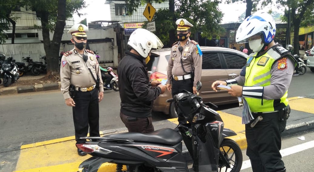 Jakarta Metro Police launches ‘Patuh Jaya’ traffic operation today | Coconuts