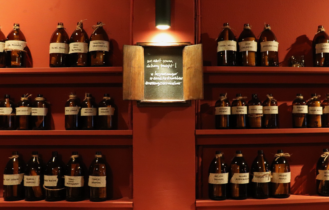 Bangkok’s ‘Messenger Service Bar’ puts substance over showiness | Coconuts