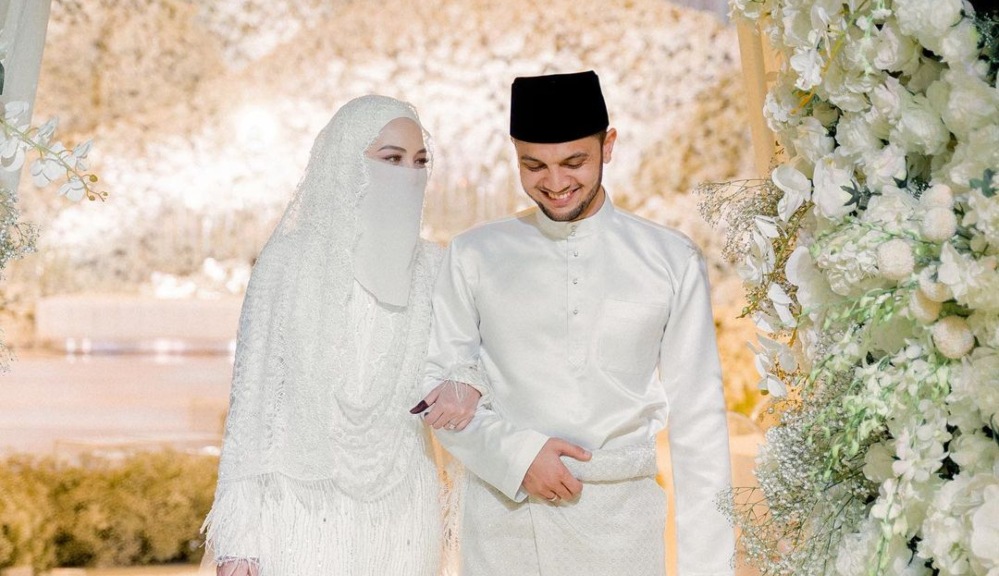 Neelofa apologizes over breach of COVID safety protocols at wedding ...