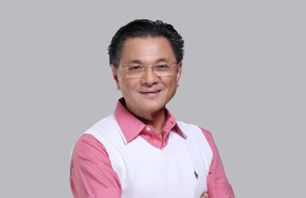 Entertainment news editor Ricky Lo dead at 75 | Coconuts