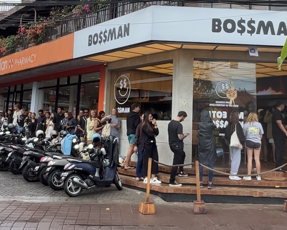 Seminyak’s Bossman Burgers opens new branch in Canggu, catering to late ...