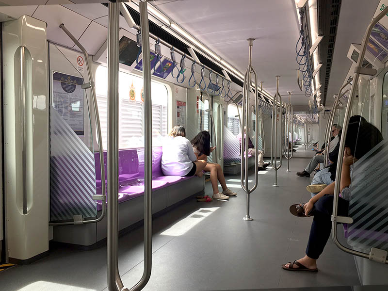 MRT Purple Line cuts fare to 15 baht flat rate on weekends